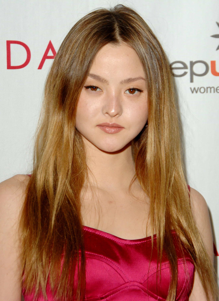 Models Who Defy Traditional Beauty Standards 4753