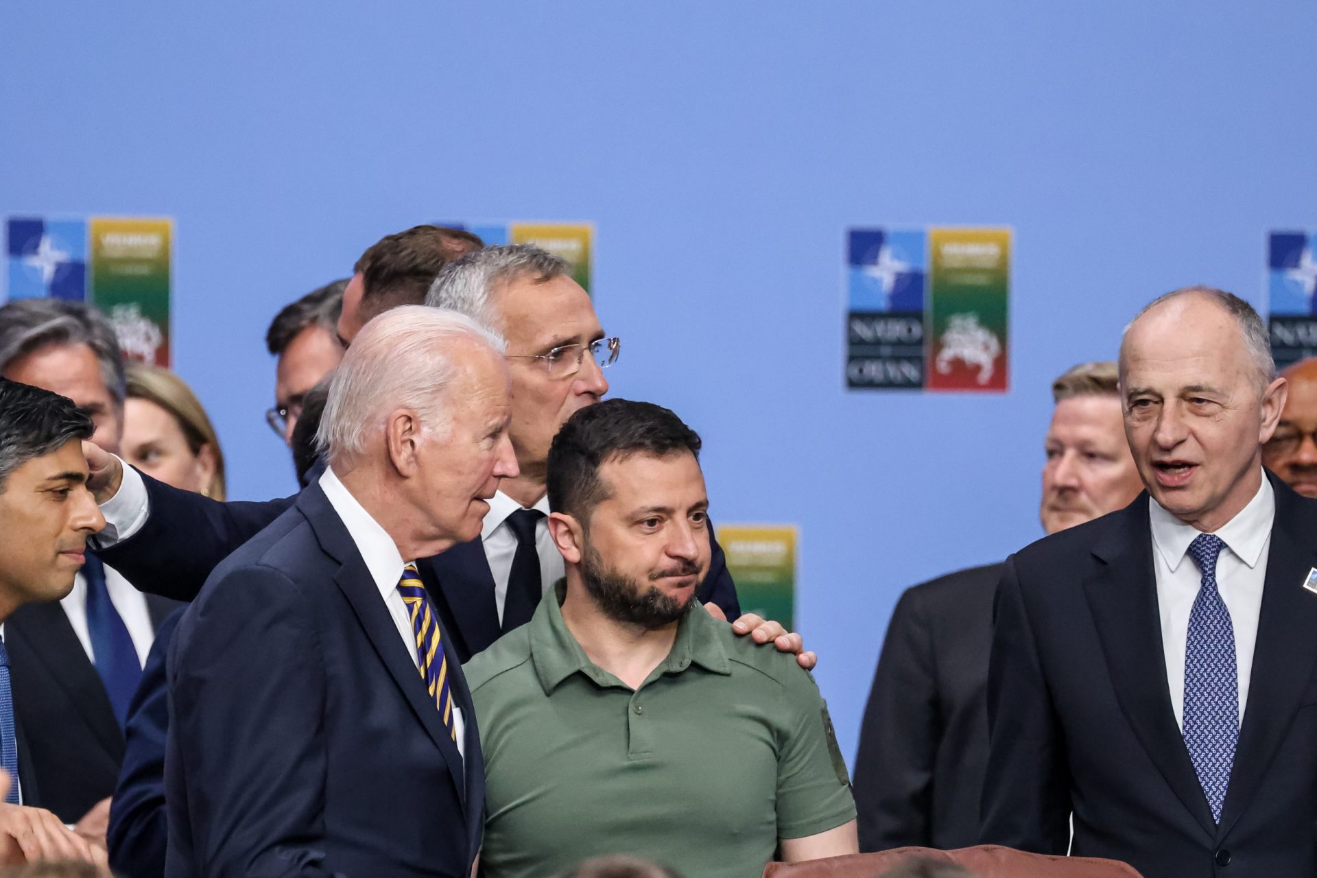 Ukraine can win in 2024 but it's up to the US and Europe