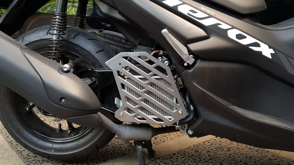 Cover Radiator Bikin Mesin Motor Overheat, Bengkel Buka Suara