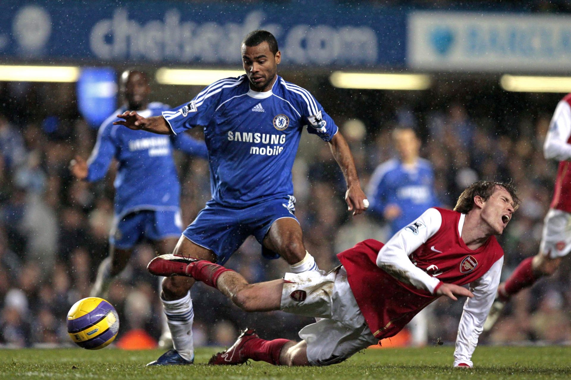 The 20 greatest left-backs of all time in football