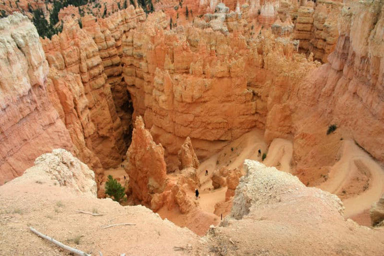 Navajo Loop Trail - Bryce Canyon National Park