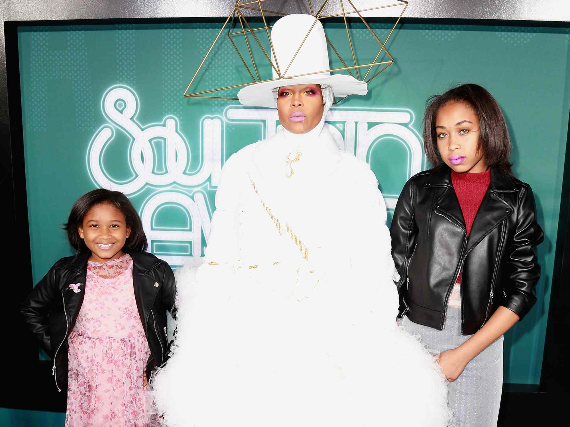 Erykah Badu’s 3 Kids: All About Seven, Puma and Mars