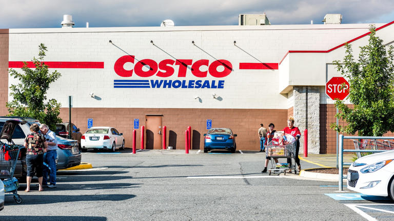 3 Best Items To Buy at Costco During Labor Day for the Middle Class