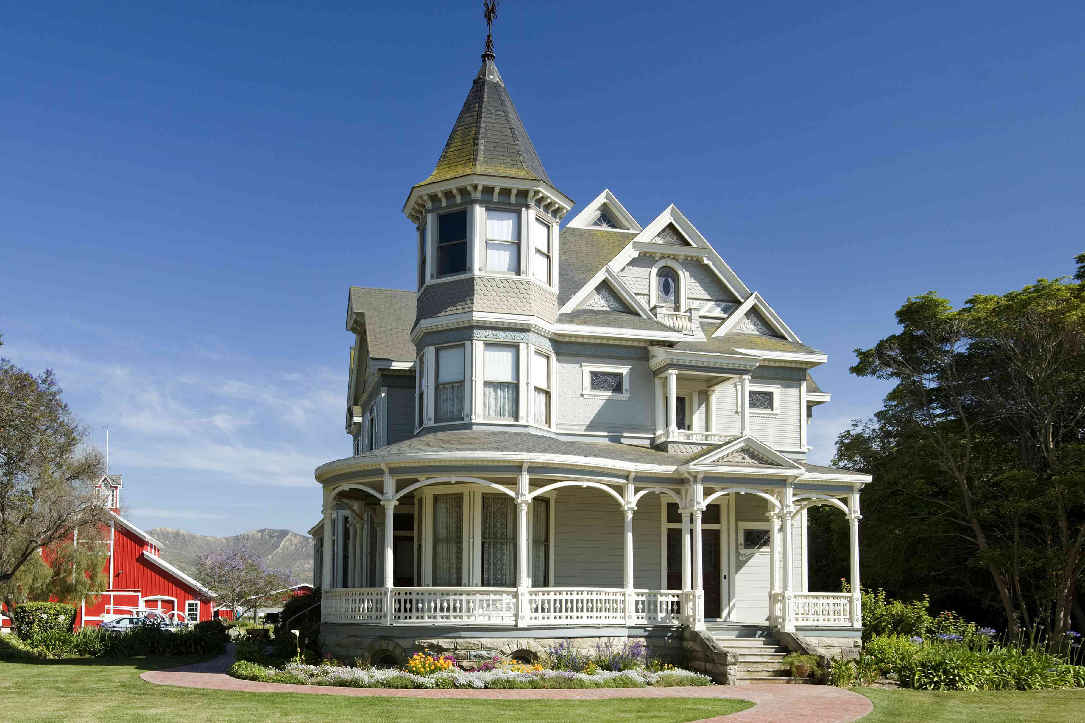 Victorian Houses: Everything to Know About This Architecture Style Victorian Houses: Everything to Know About This Architecture Style