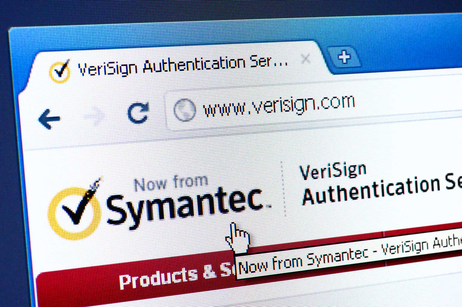 VeriSign ticks up as Baird upgrades after gov't contract renewed