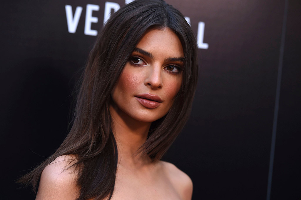 Emily Ratajkowski Epitomizes Winter Glamour in Suede Coat and Matching ...