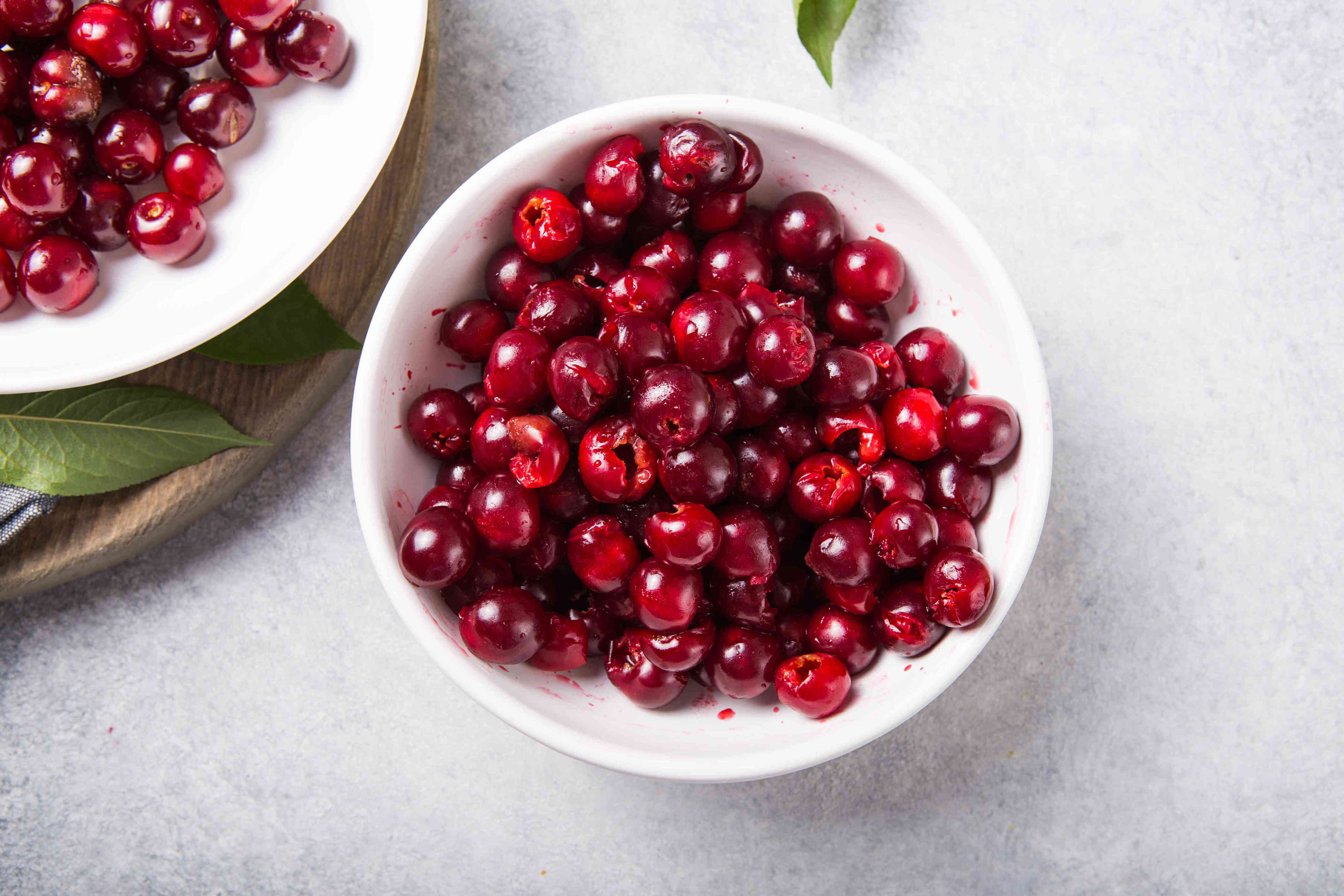 How to Pit Cherries, With or Without A Cherry Pitter