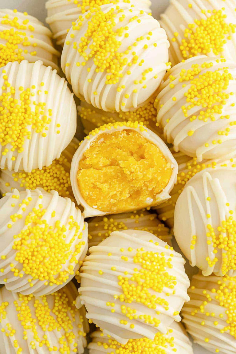 Lemon cake balls