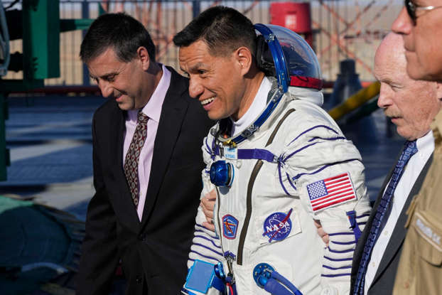 NASA Latino astronaut Frank Rubio breaks US record for longest spaceflight NASA Latino astronaut Frank Rubio breaks US record for longest spaceflight