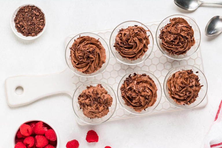 Easy Chocolate Mousse Recipe