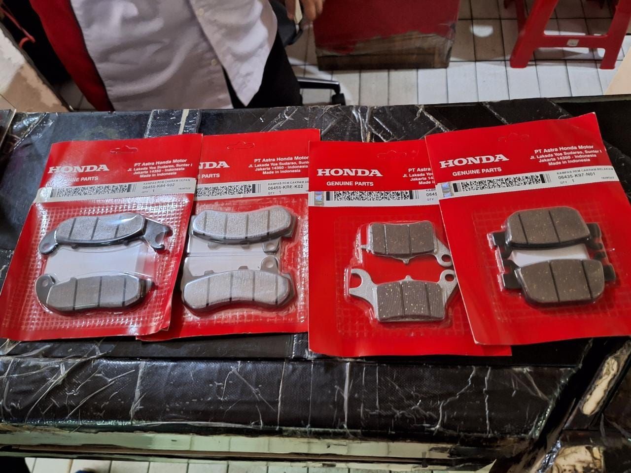 Ini Ciri-ciri Kampas Rem Motor Palsu, Beda Tipis Sama Yang Asli