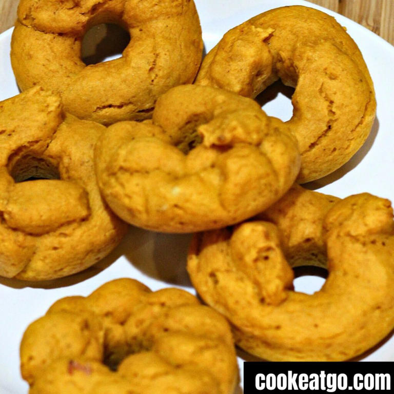 Pumpkin 2 ingredient donuts