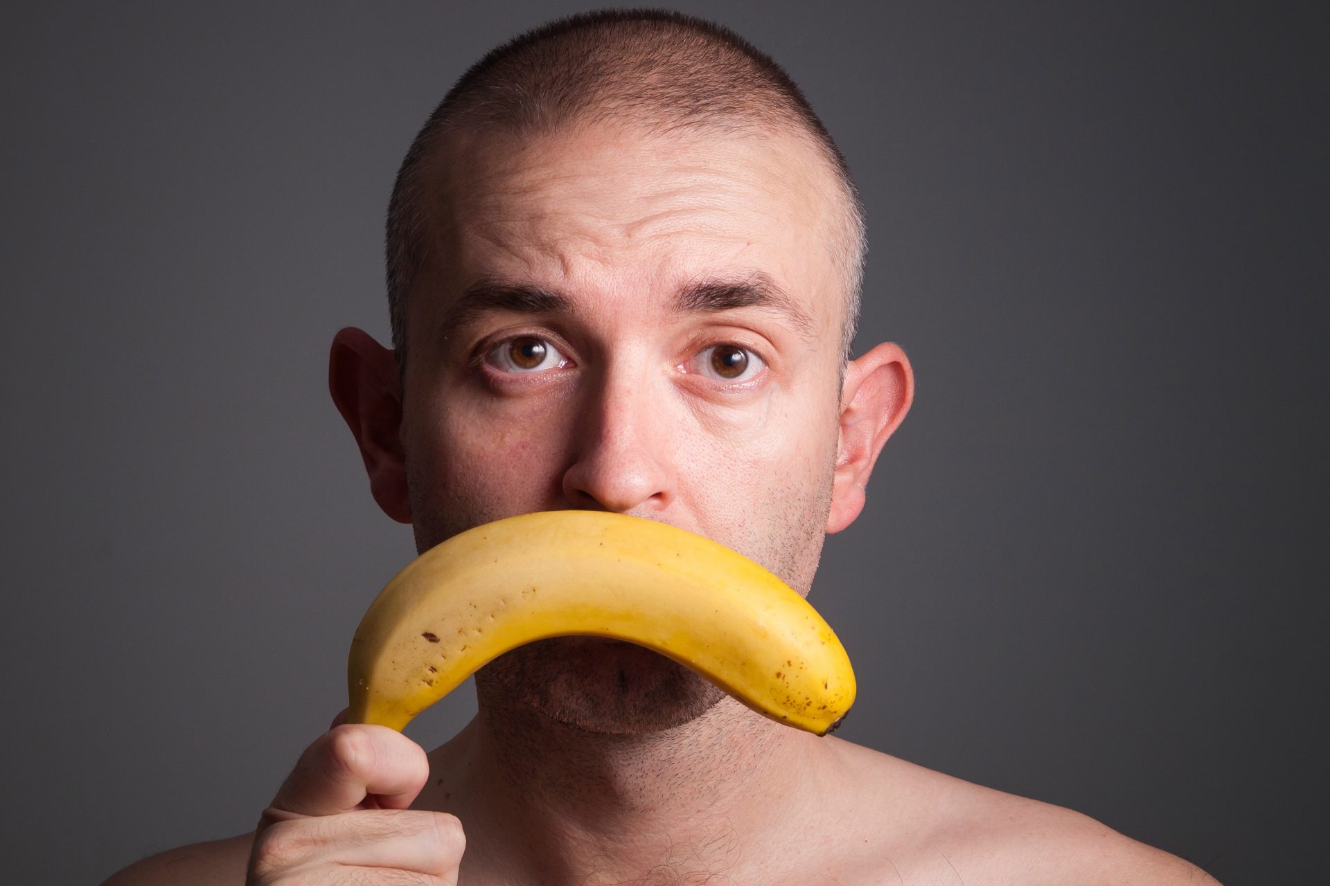 Researchers investigate why 'bigger' men may not be healthier