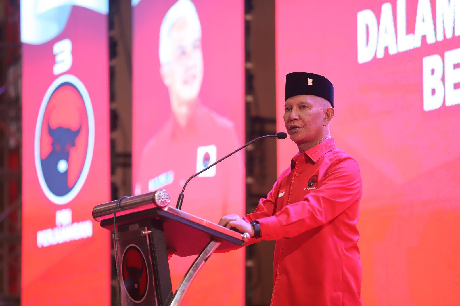 Politisi PDIP Ini Sebut Terlalu Dini Memvonis Kabinet Prabowo-Gibran ... Politisi PDIP Ini Sebut Terlalu Dini Memvonis Kabinet Prabowo-Gibran ...