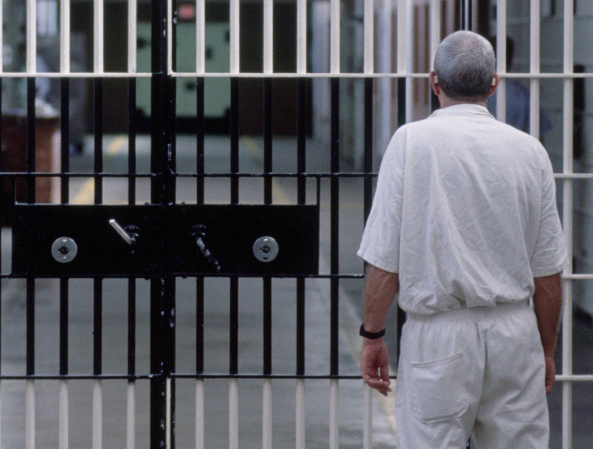 The death penalty: a justified response to serious crime, or inhuman ...