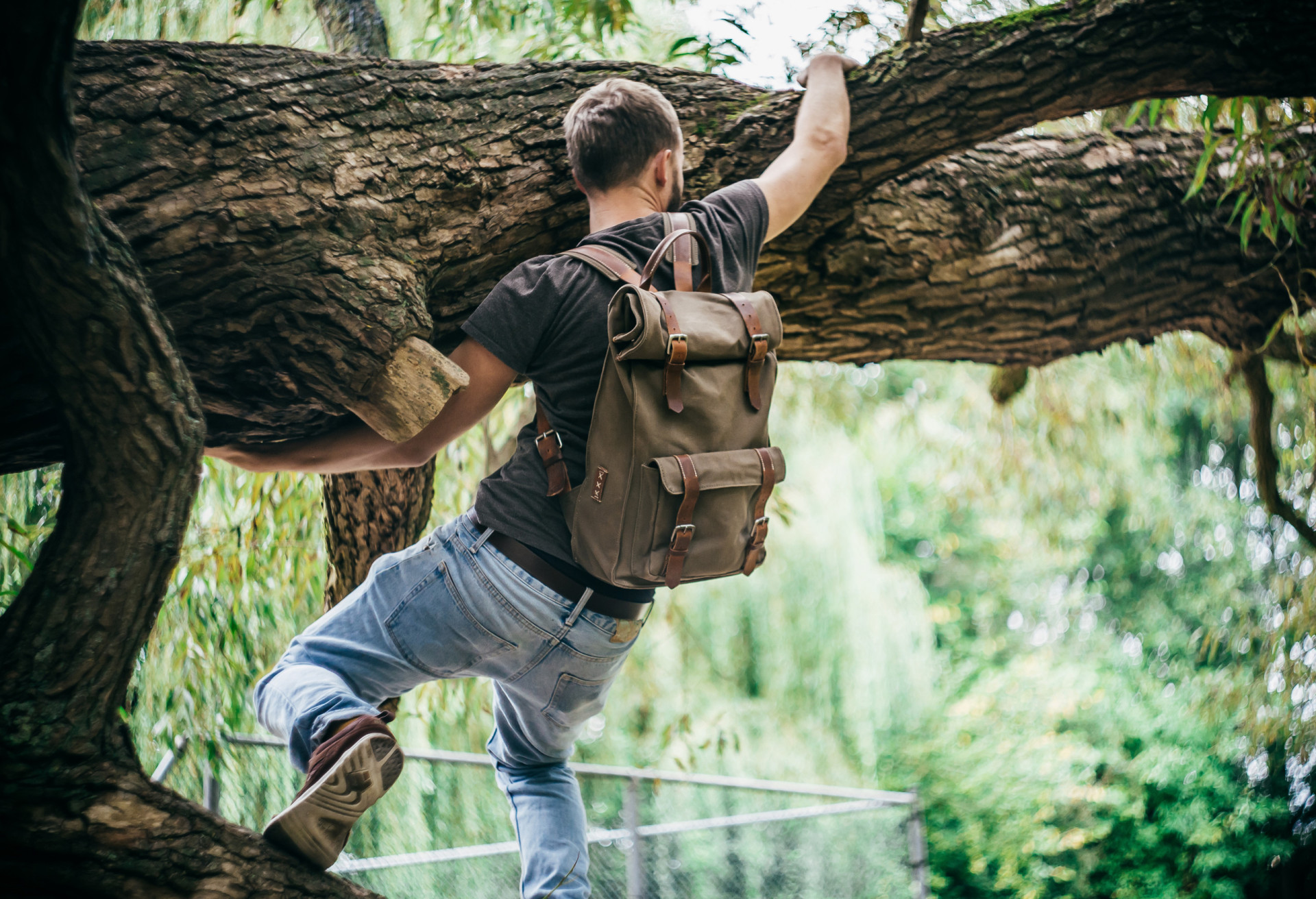 Common survival myths that are actually dangerous