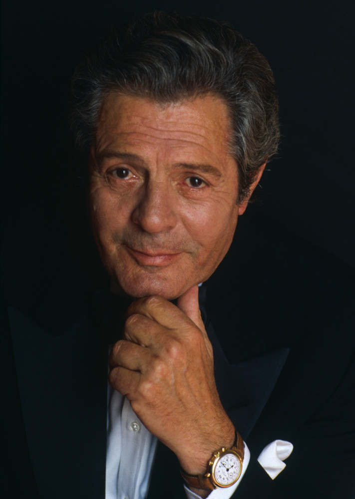 These celebrities all died of pancreatic cancer