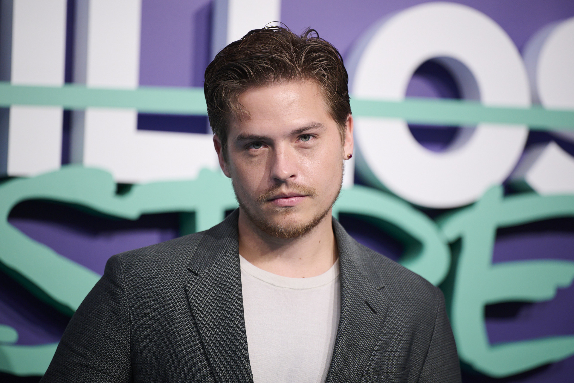 These celebrities now have regular jobs