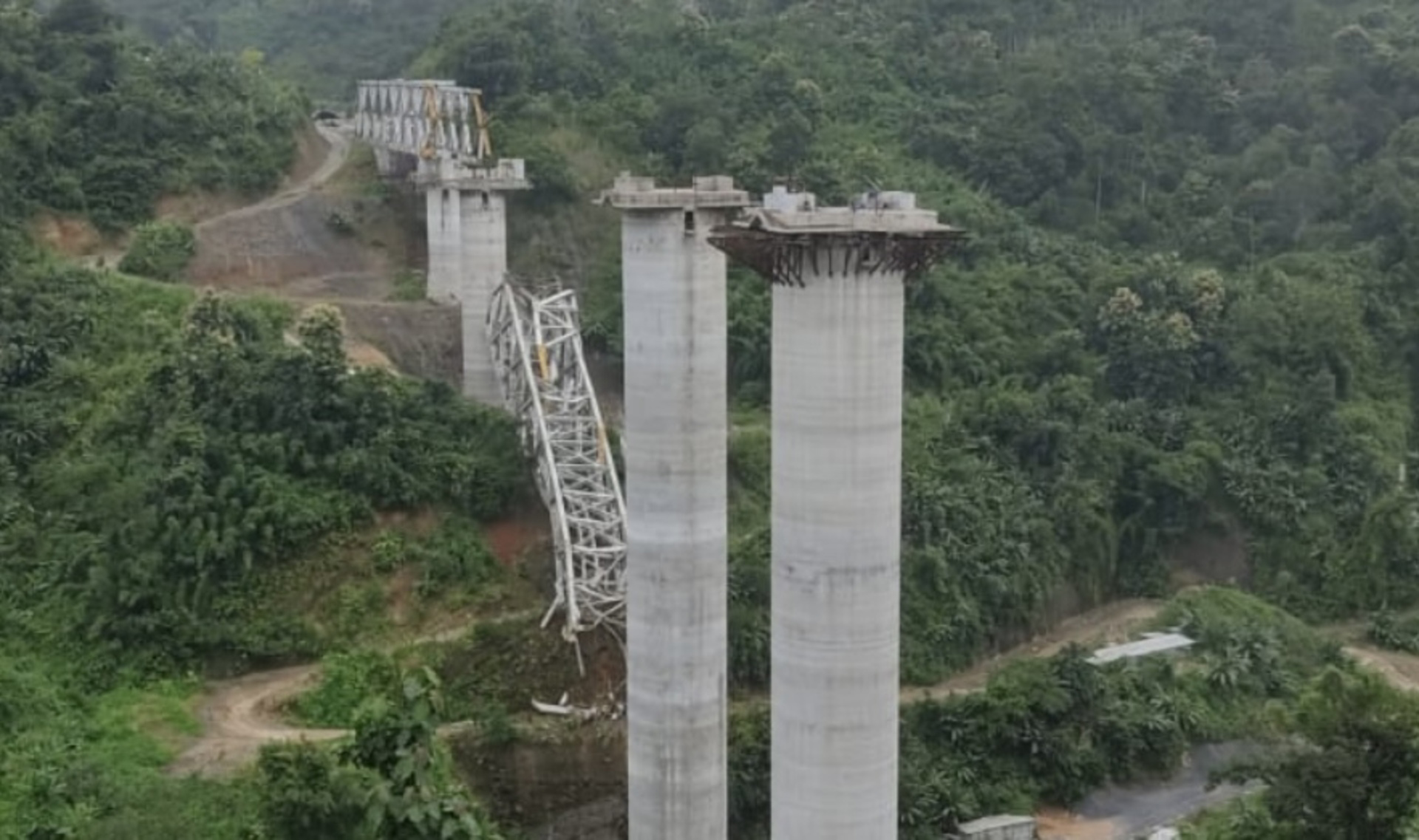 Negligence and corruption: why bridges keep collapsing in India Negligence and corruption: why bridges keep collapsing in India