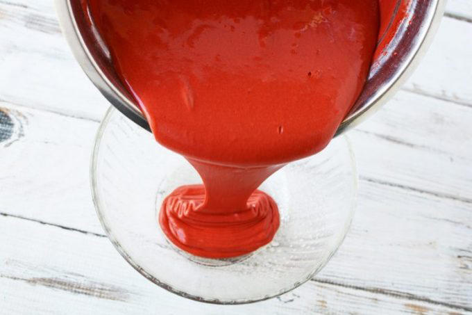 How to Make a Spooky Halloween Brain Cake