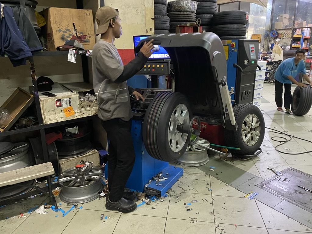 Wajib Tahu, Malas Balancing Roda Mobil Siap Terima Risiko Ini