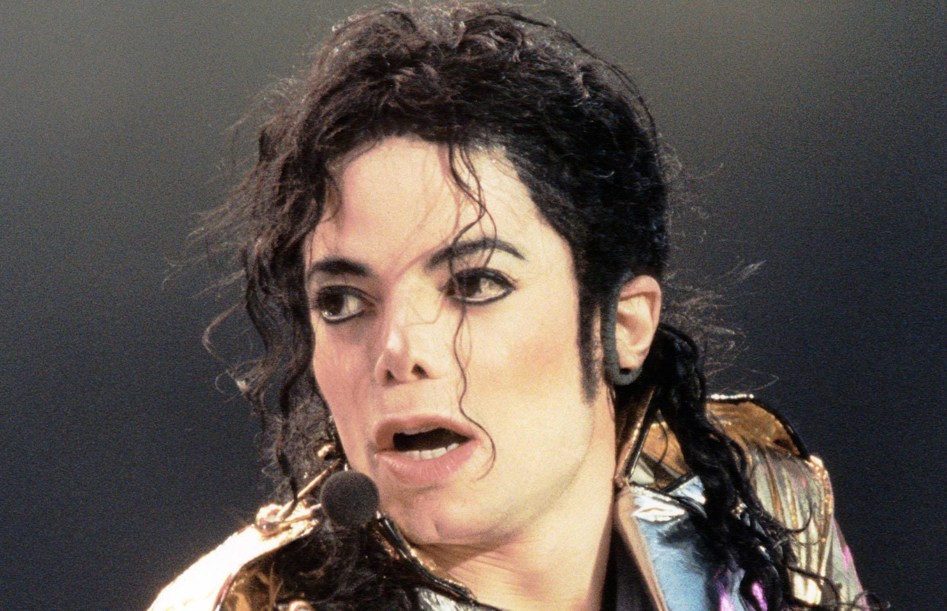 The 13 iconic stars who went from riches to rags before they died