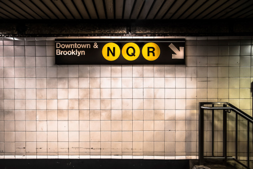 N, R, W subway trains suspended between Manhattan and Queens: MTA