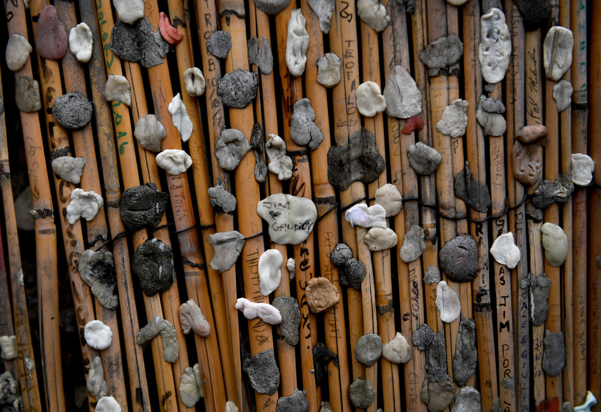 Strange things people leave at the graves of famous figures