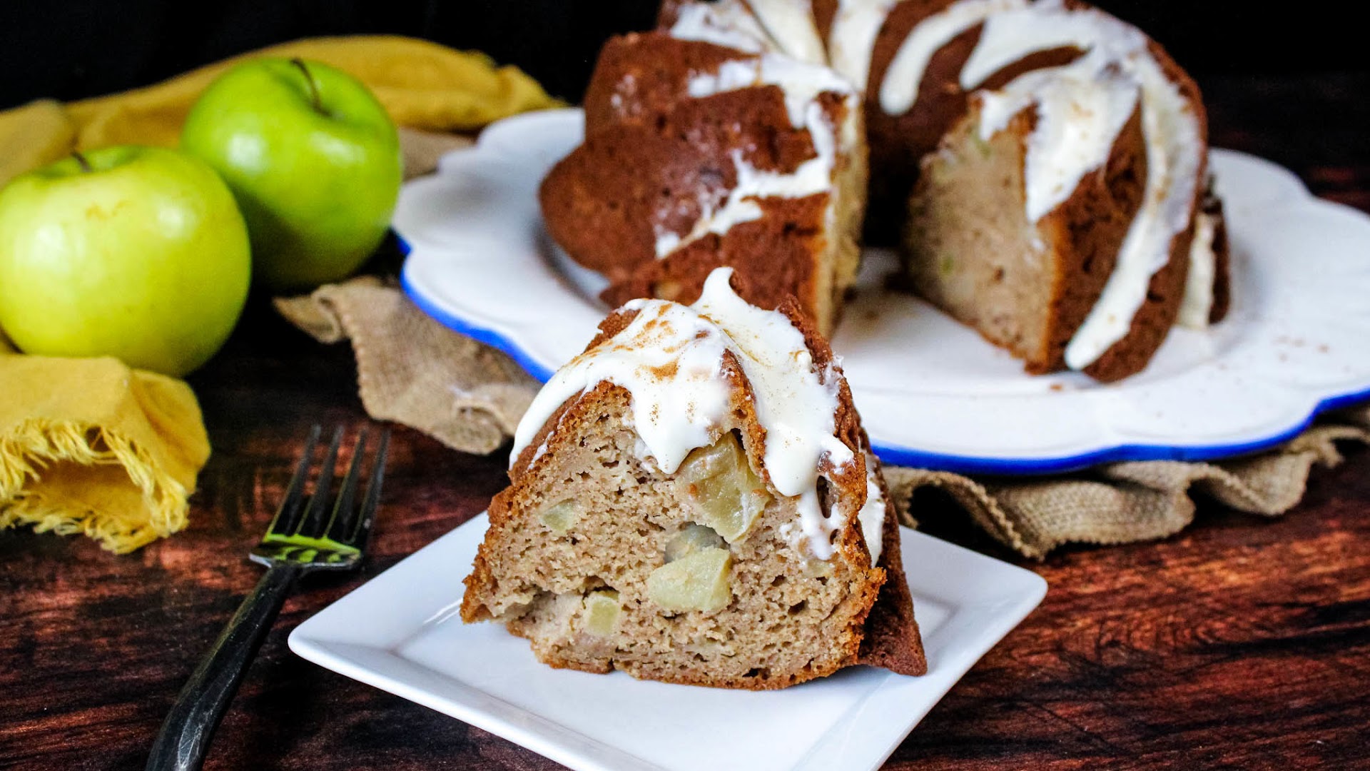 We Love That This Apple Cake Is A Jazzed-up Spice Mix Box Recipe ...