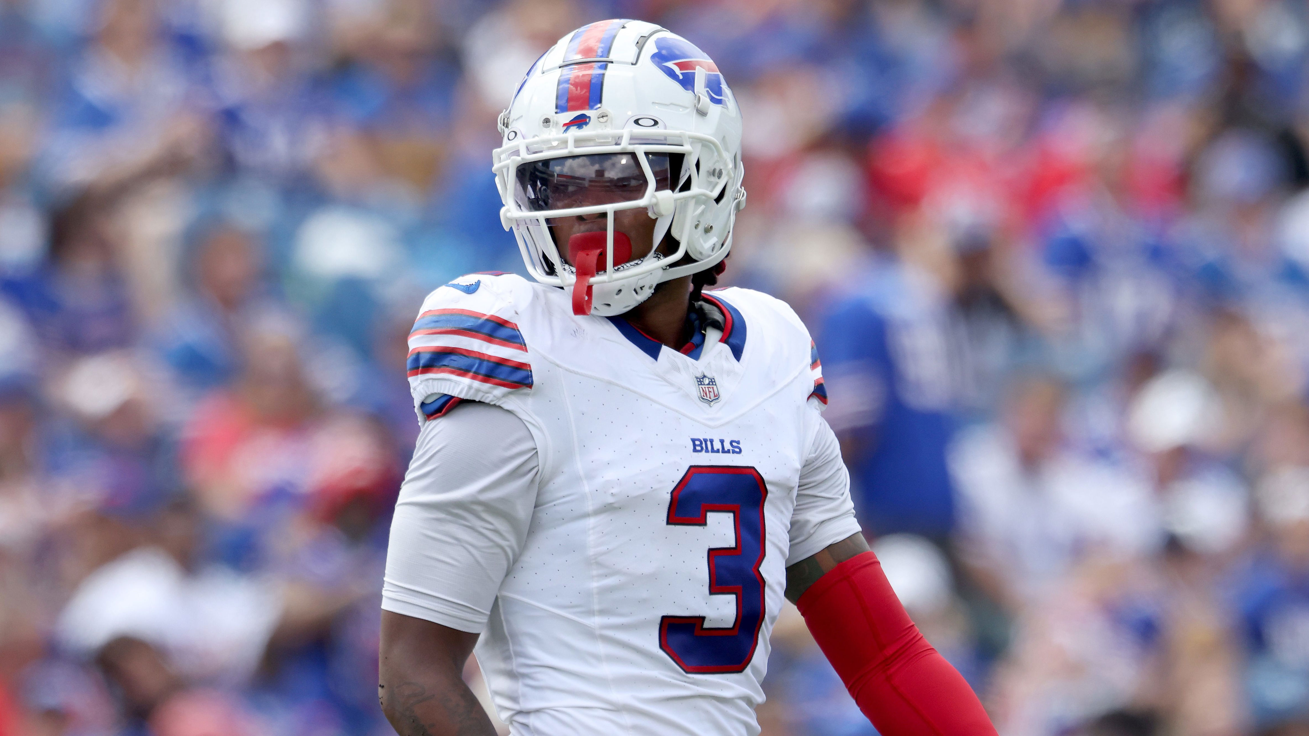Veteran Bills Safety Faces Ominous Sign After Week 1 Performance
