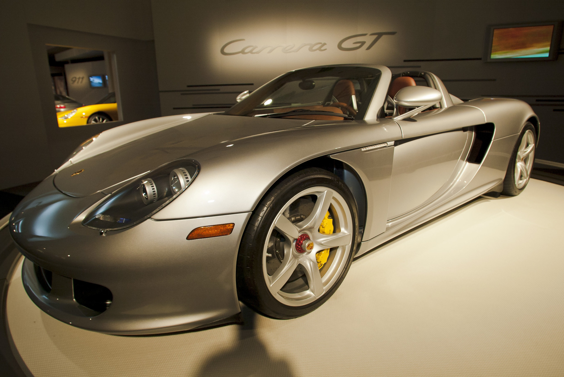 Porsche: the origins of a supercar