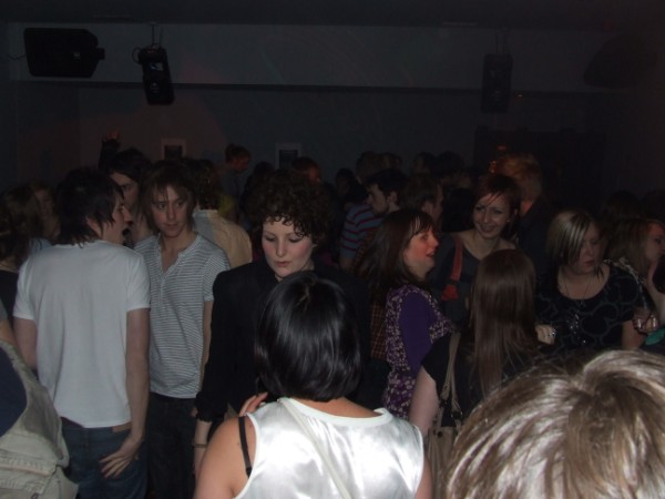 16 Pictures of clubbing in 2000s Glasgow at forgotten night clubs ...