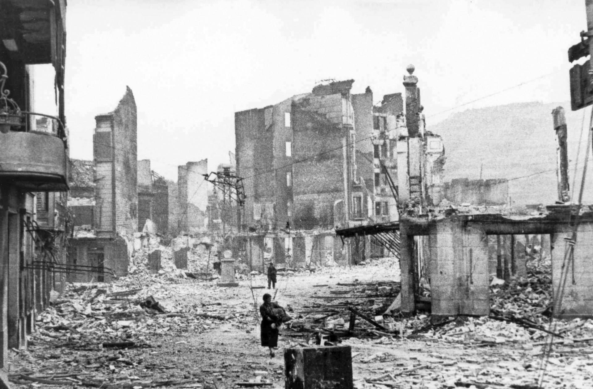 The deadliest bombings in military history