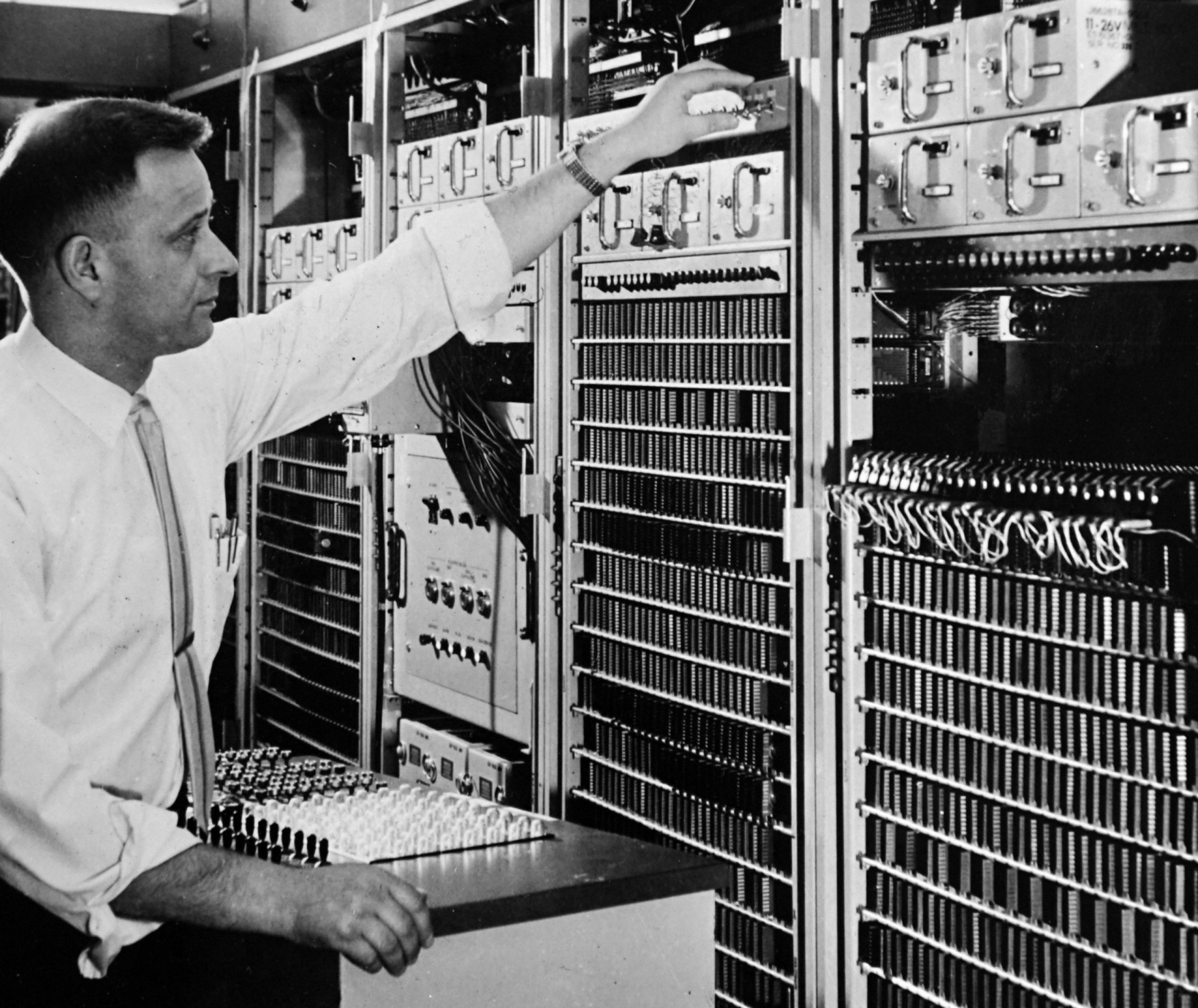 Hear this! How the hearing aid was invented