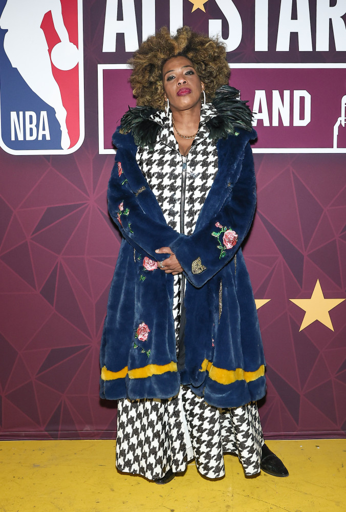 Hollywood women you didn’t realize are so tall