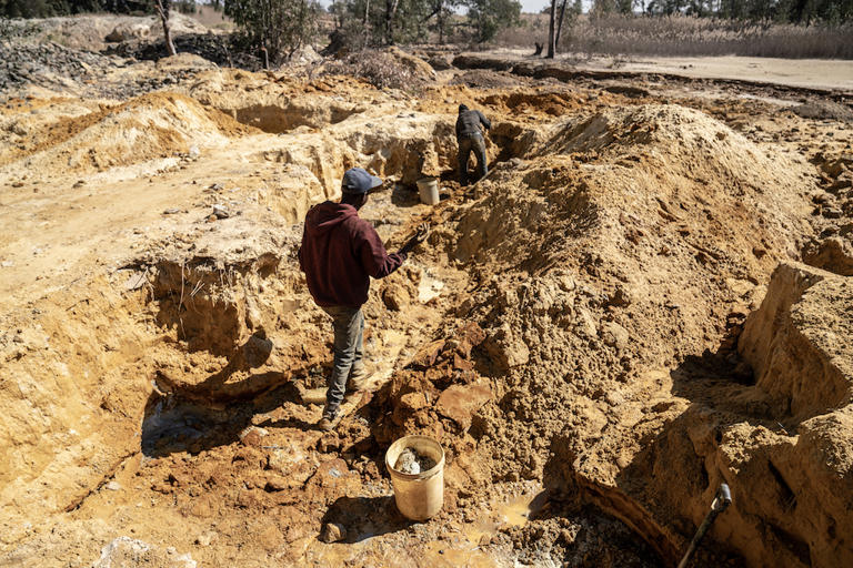 Illegal mining | Around 12,000 zama zamas active in SA