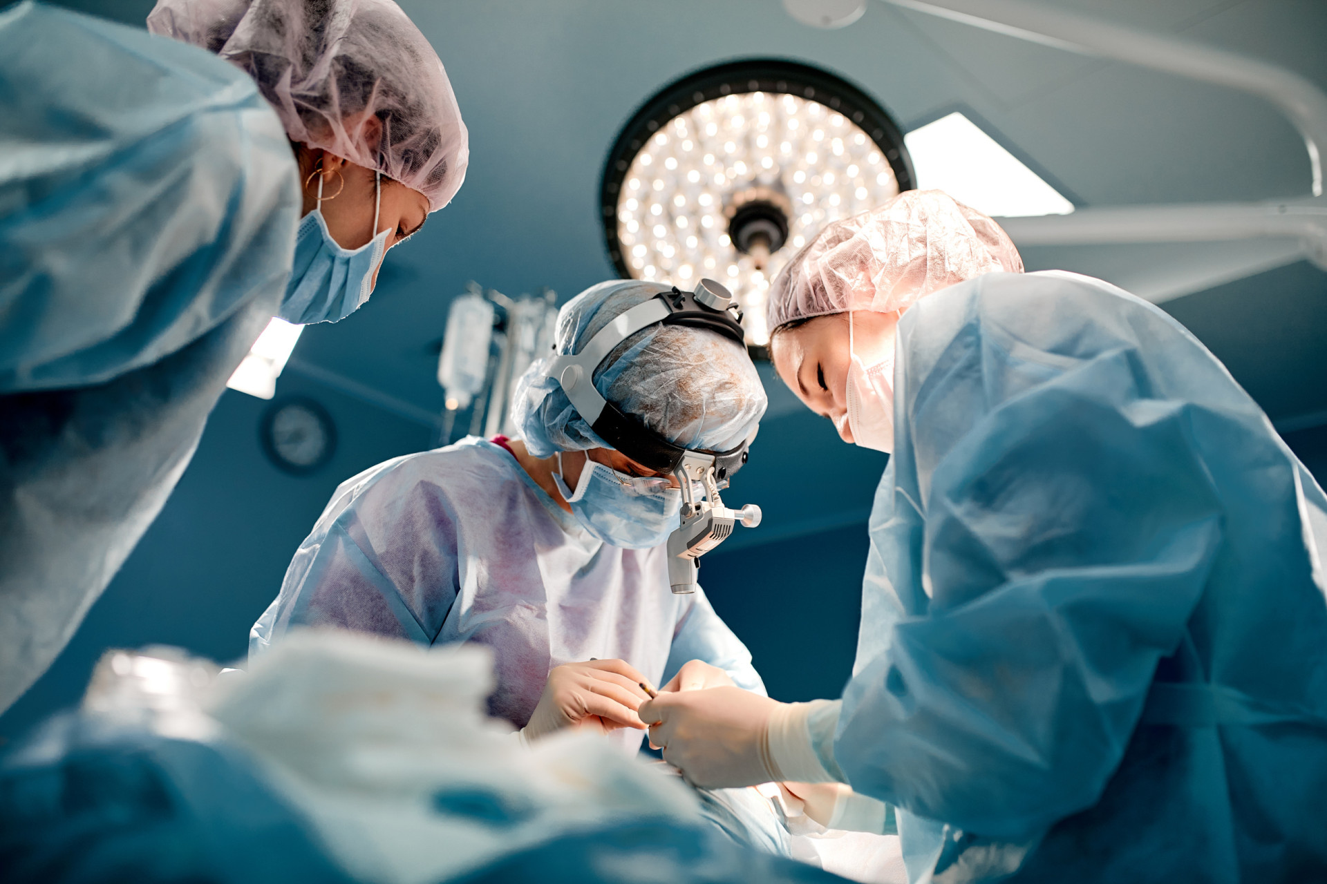 What your surgeon may not share about surgery risks