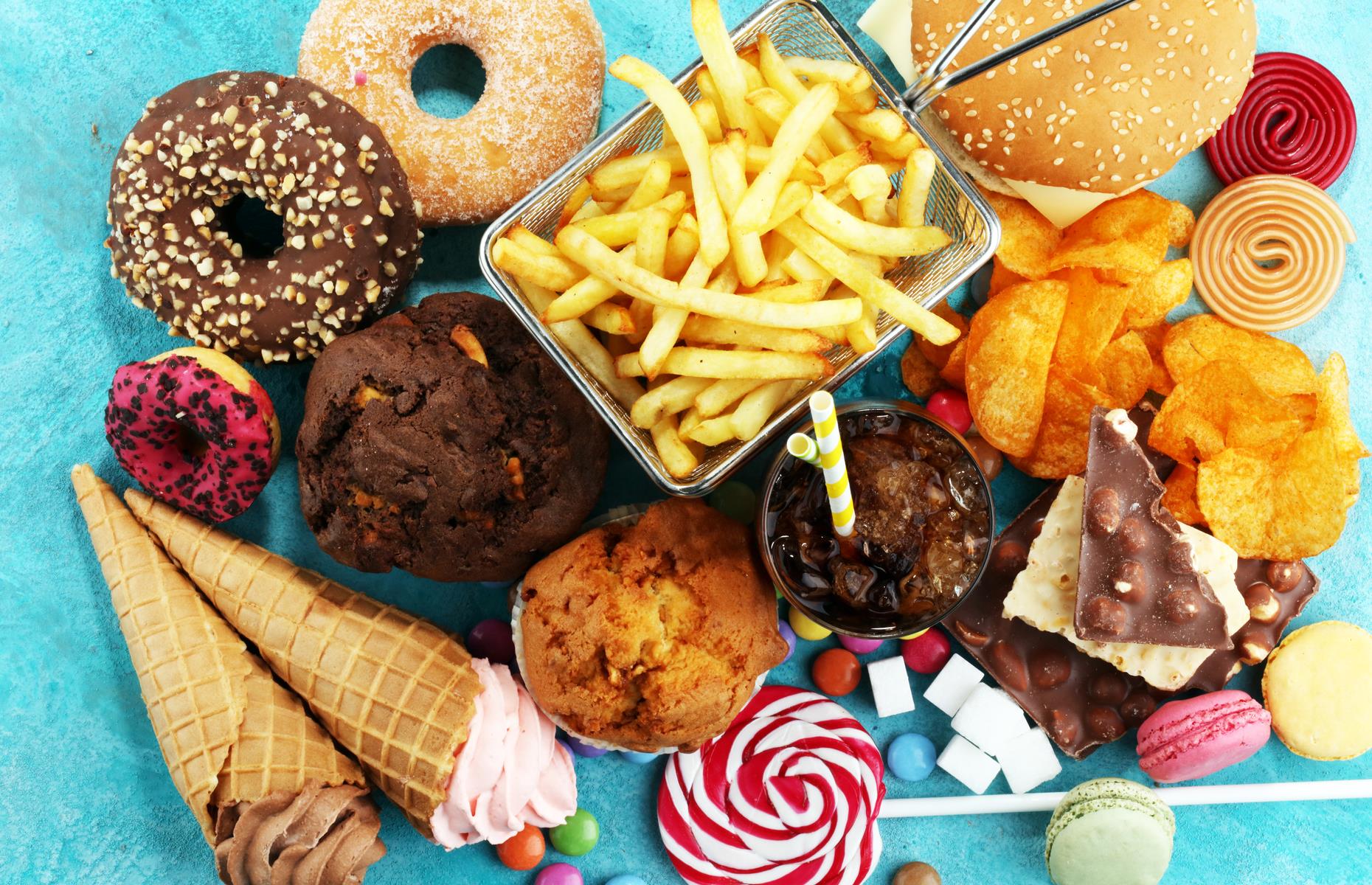 Gesund im Alter: Finger weg von diesen Speisen