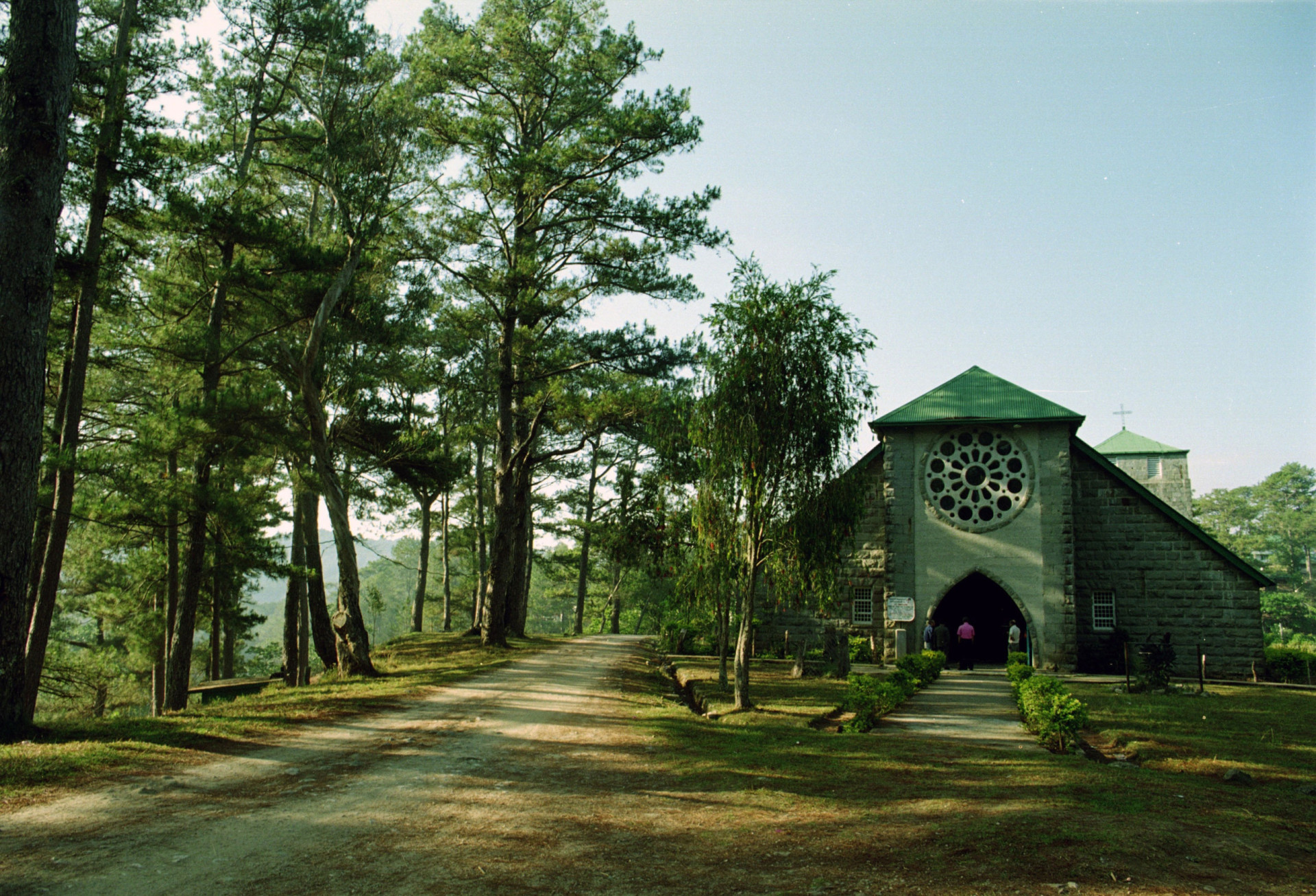 The fascinating story of the hanging coffins of Sagada