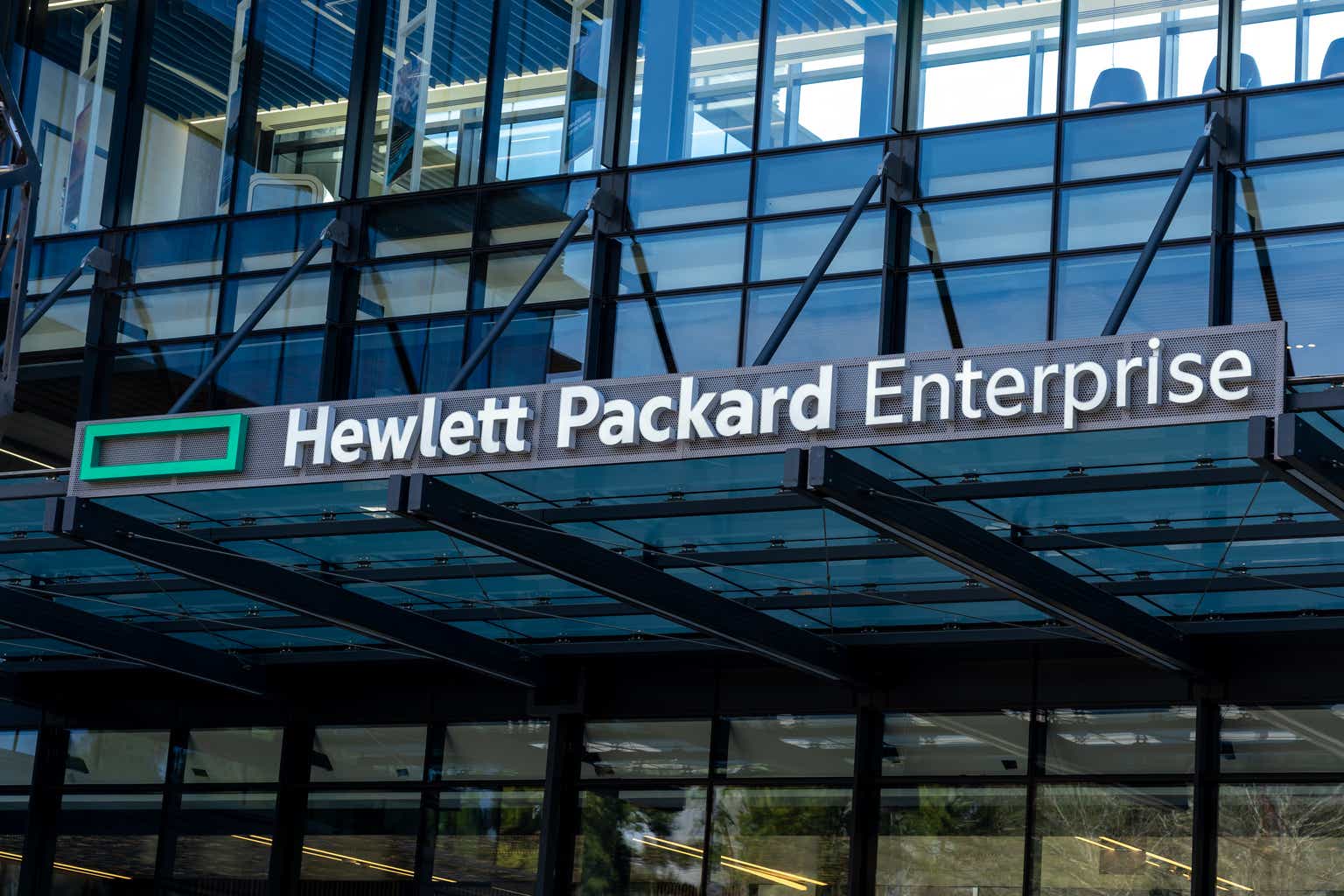 HP Enterprise collaborating with companies to advance quantum computing