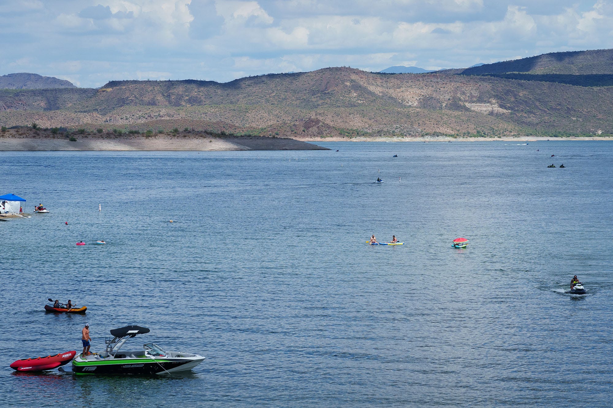 What's the deepest lake in AZ? How to visit the lake known for its ...