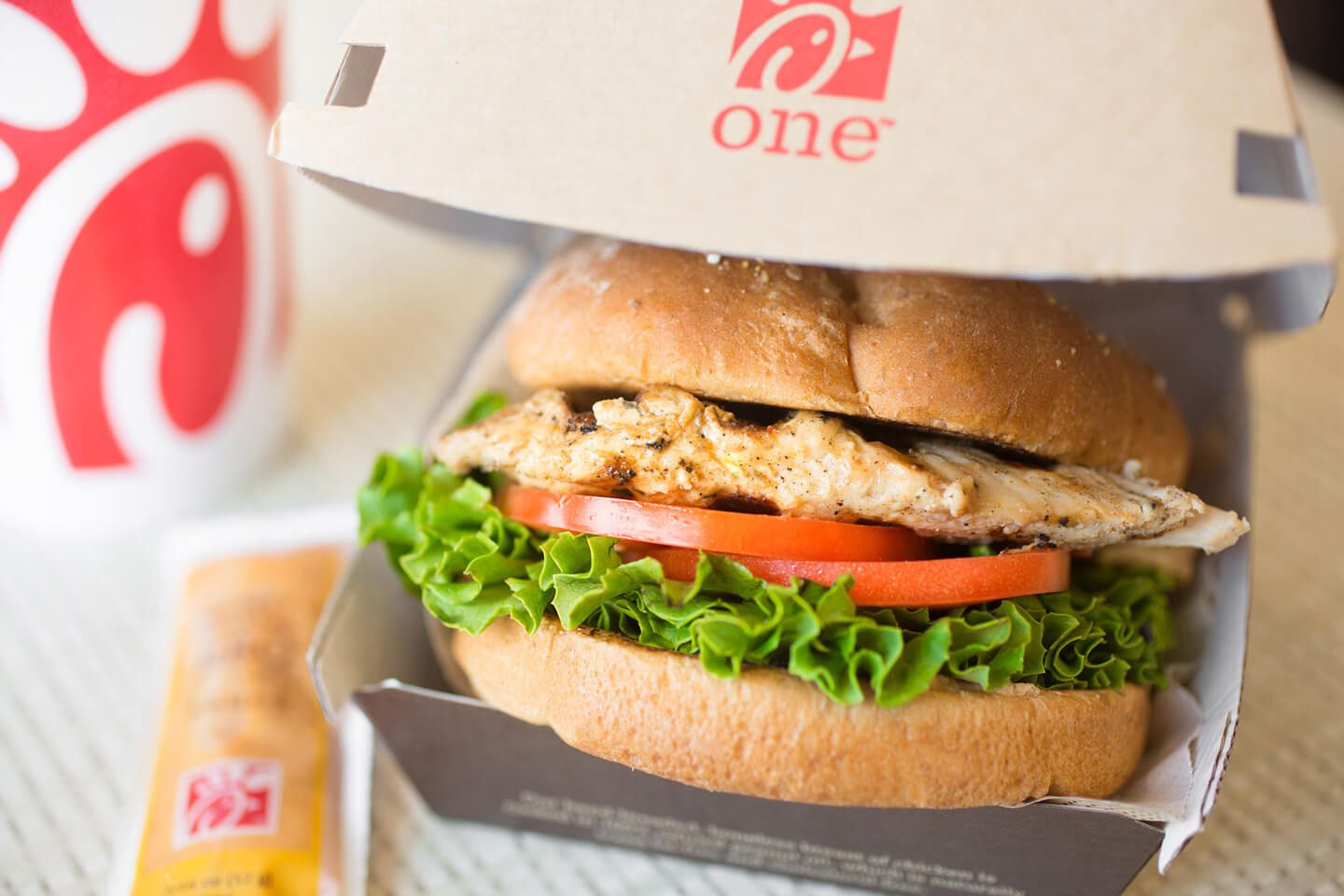 7 Fast Food Chains That Use Real High Quality Chicken