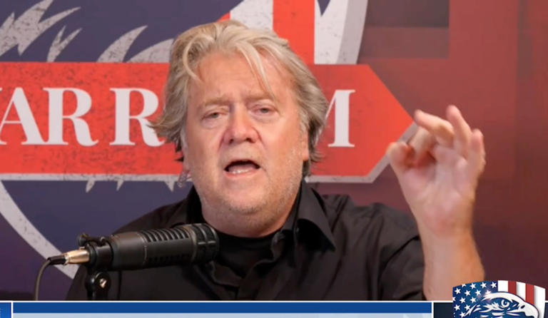 ‘We Want Your Fear’: Steve Bannon Makes Veiled Threat To Trump ... ‘We Want Your Fear’: Steve Bannon Makes Veiled Threat To Trump ...