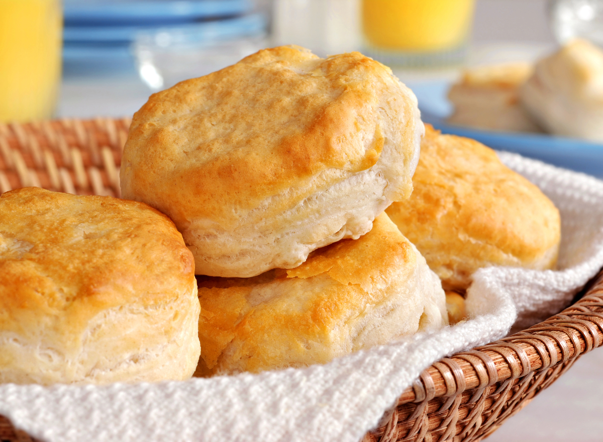 7 Best Fast-Food Biscuits Loaded With Buttery Goodness