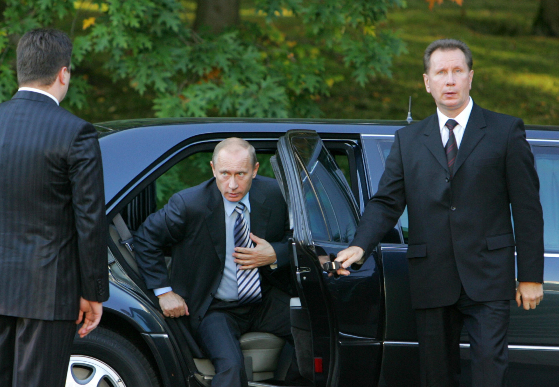 How vulnerable is Vladimir Putin?