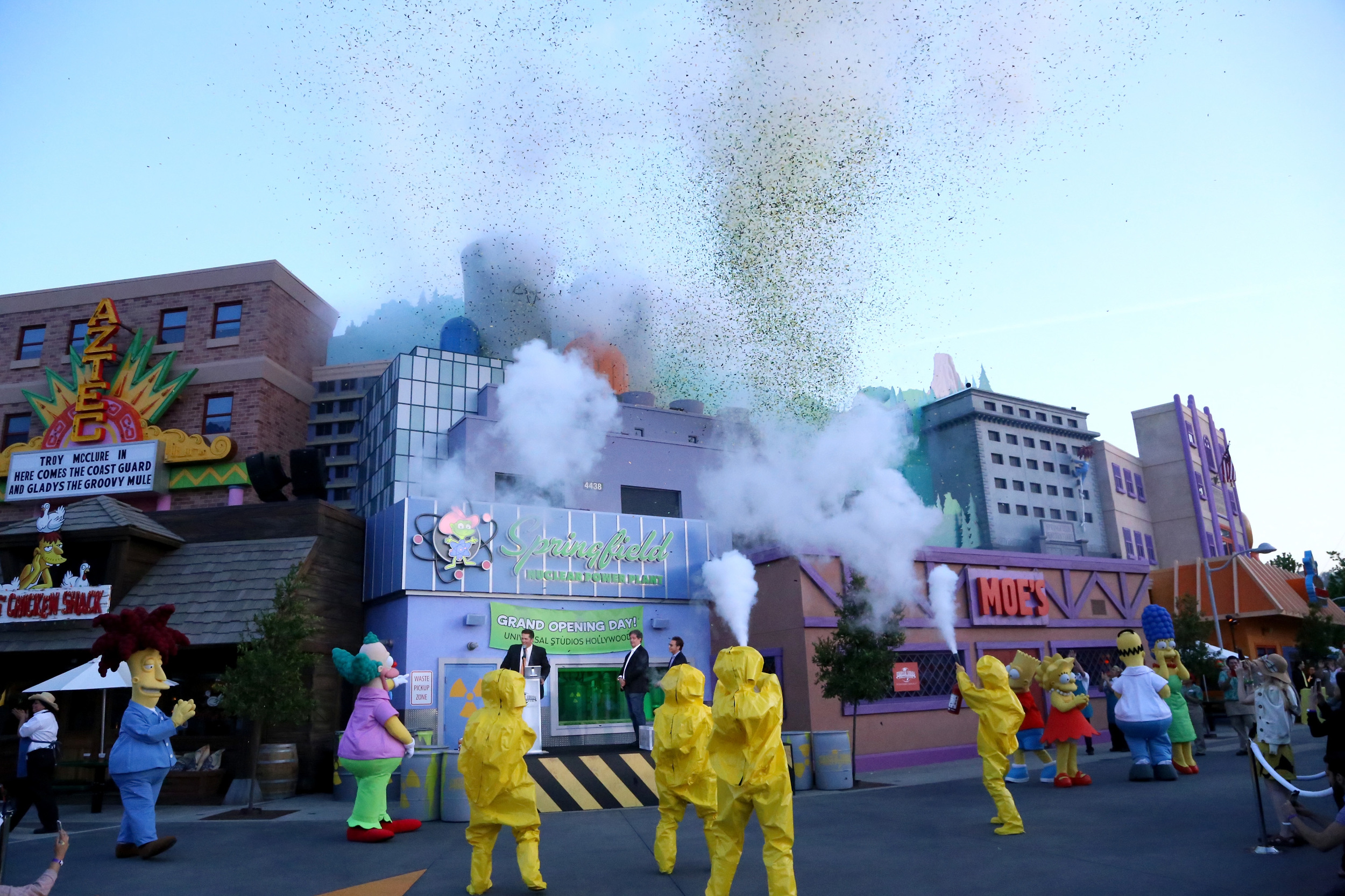 The essential Matt Groening: The best of The Simpsons, Futurama and ...