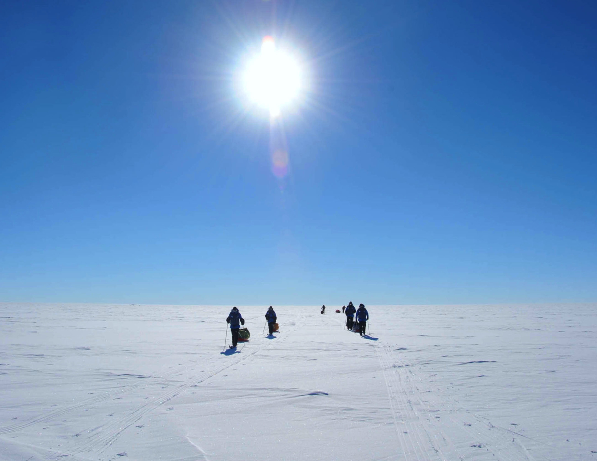 Could global warming be reversed by refreezing the polar regions?