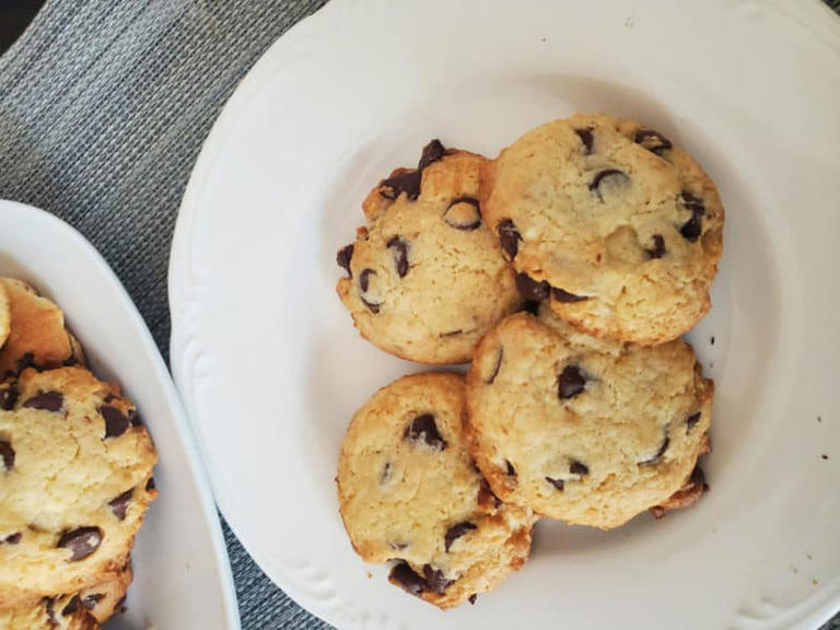 Cake Mix Chocolate Chip Cookies Recipe