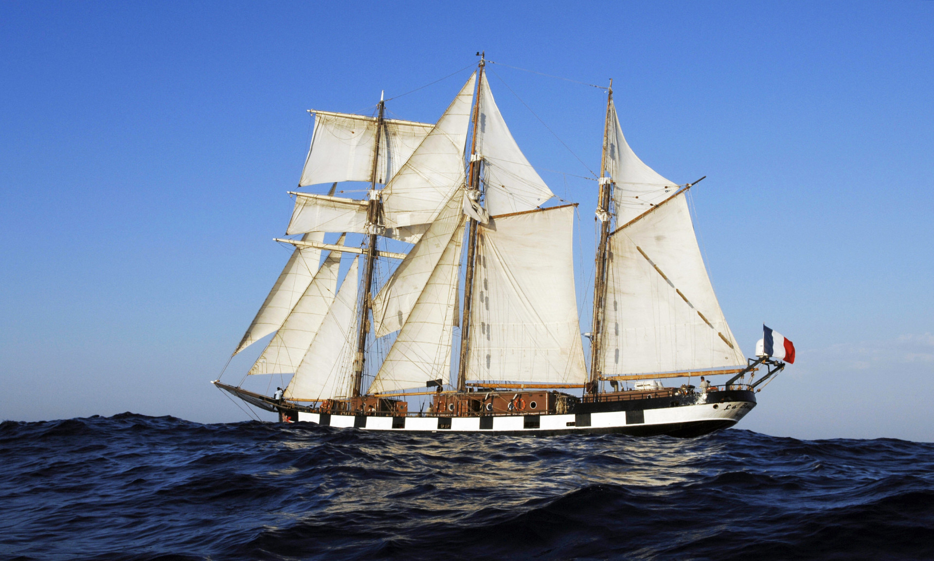 The most majestic tall ships ever to set sail