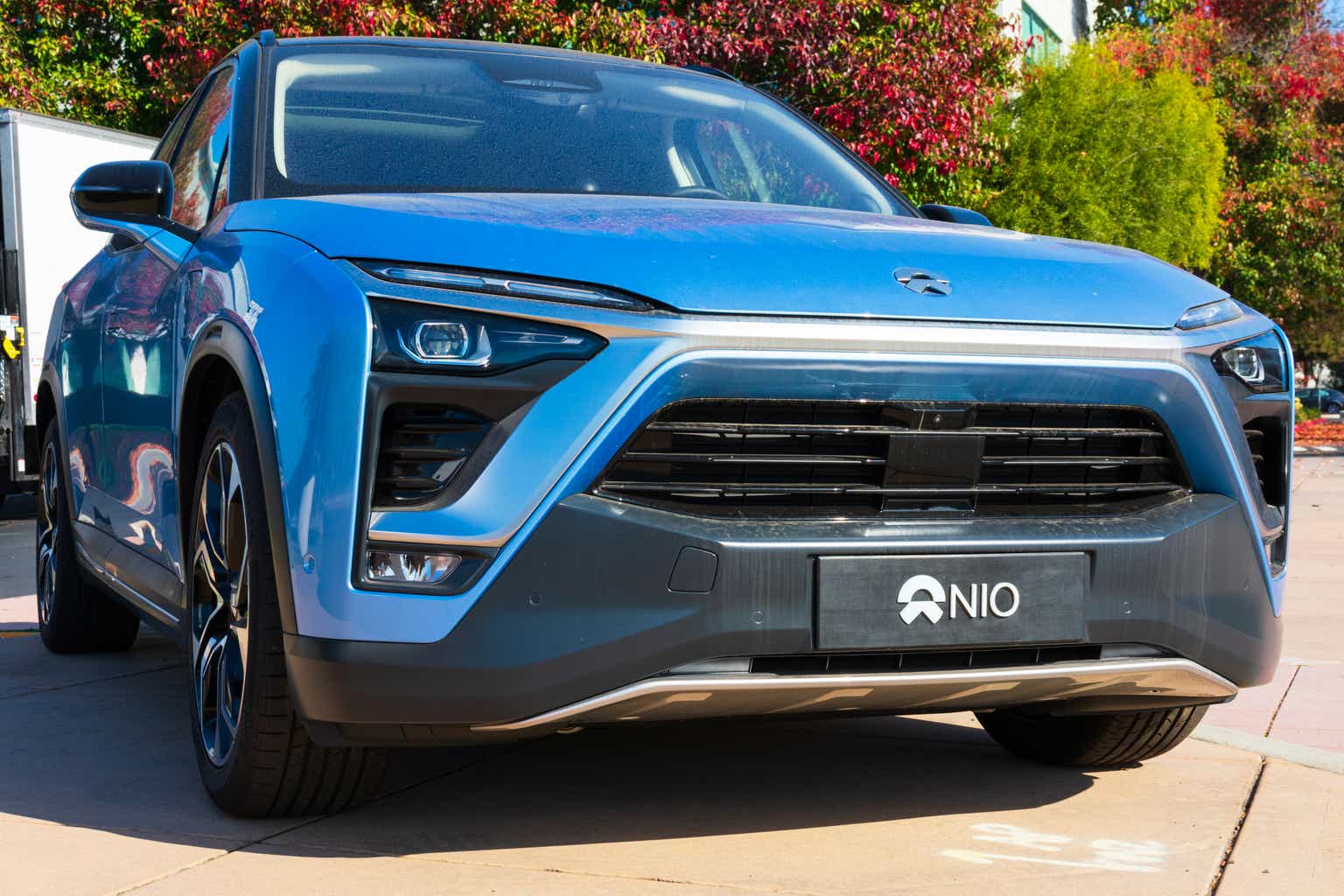 NIO in talks to sell power unit to CATL - report